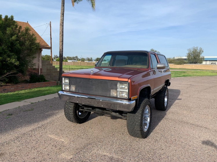 #374 - 1983 GMC Jimmy K5 Diesel Resto Mod | MAG Auctions