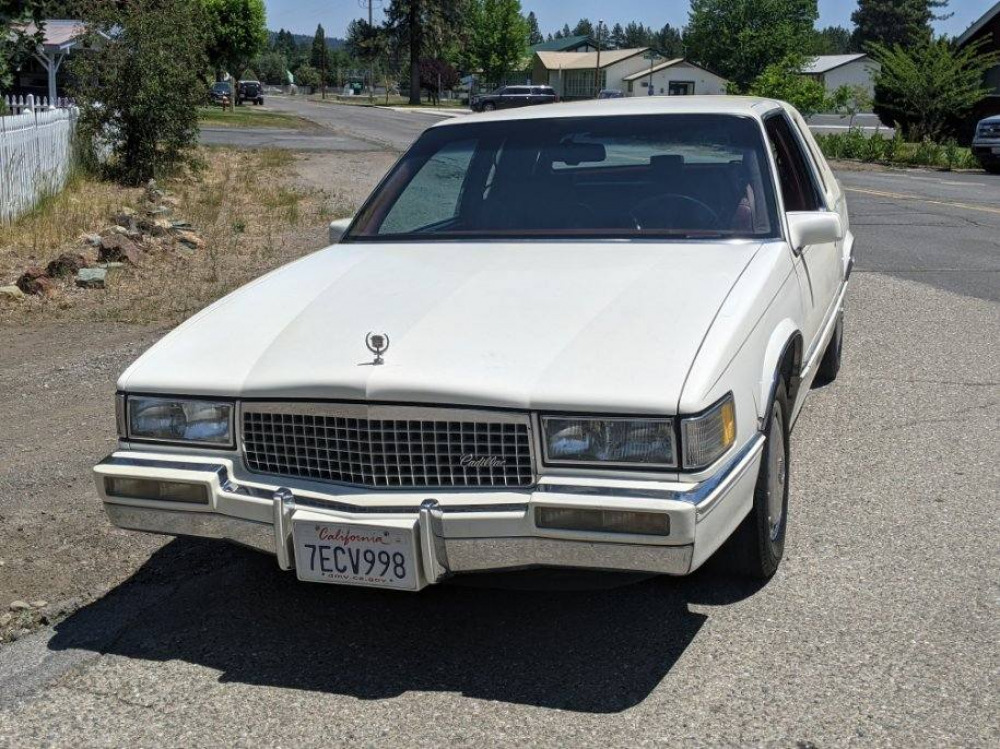 #365 - 1990 Cadillac Deville 2 door | MAG Auctions