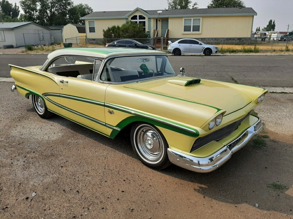 #368 - 1958 Ford Fairlane Club Victoria | MAG Auctions
