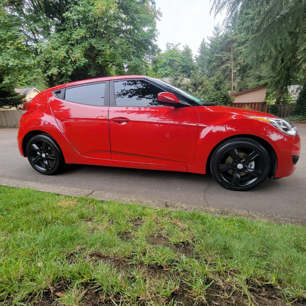 #219 - 2015 Hyundai Veloster | MAG Auctions