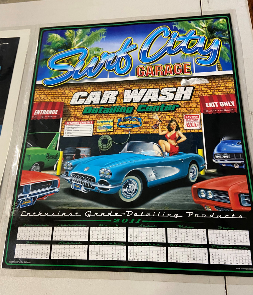 #M124 - Automobile Signs | MAG Auctions