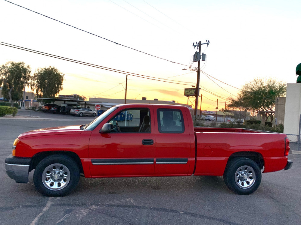 #212 - 2005 Chevrolet Silverado pickup | MAG Auctions