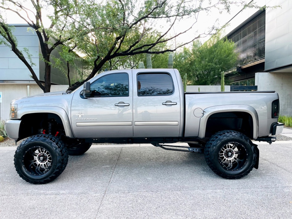#427 - 2013 Chevrolet Silverado 1500 Crew Cab Southern Comfort | MAG ...