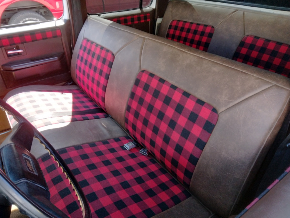 #163 - 1977 Chevrolet C30 3+3 Pickup | MAG Auctions