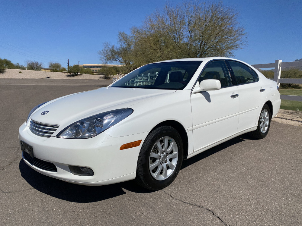 #133 - 2002 Lexus ES300 SEDAN | MAG Auctions