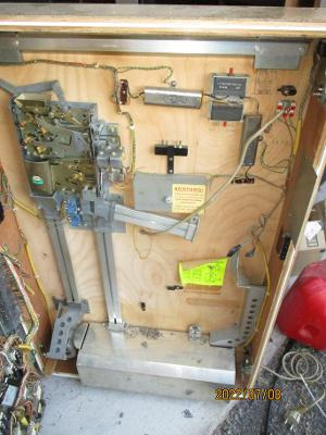 #M138 - Monarch euro German slot machine | MAG Auctions