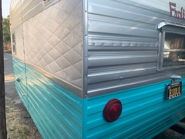 #557A - 1966 Vintage Frolic RV Camper Trailer | MAG Auctions