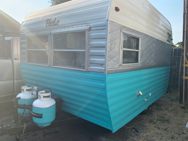 #557A - 1966 Vintage Frolic RV Camper Trailer | MAG Auctions