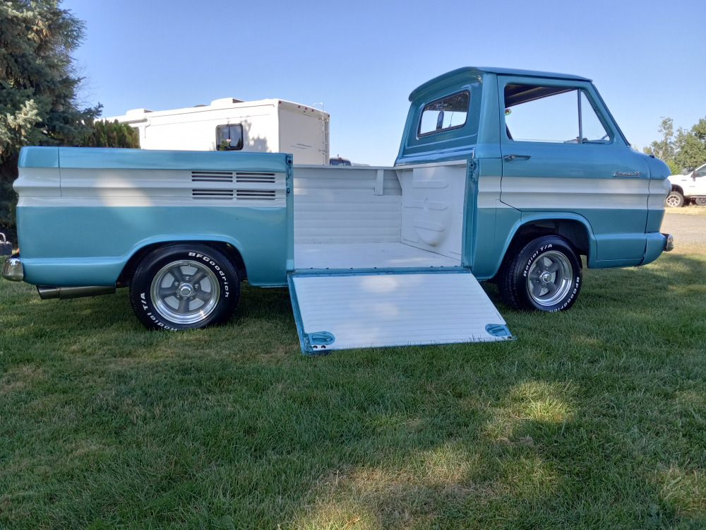 #458 - 1962 Chevrolet Corvair Rampside | MAG Auctions
