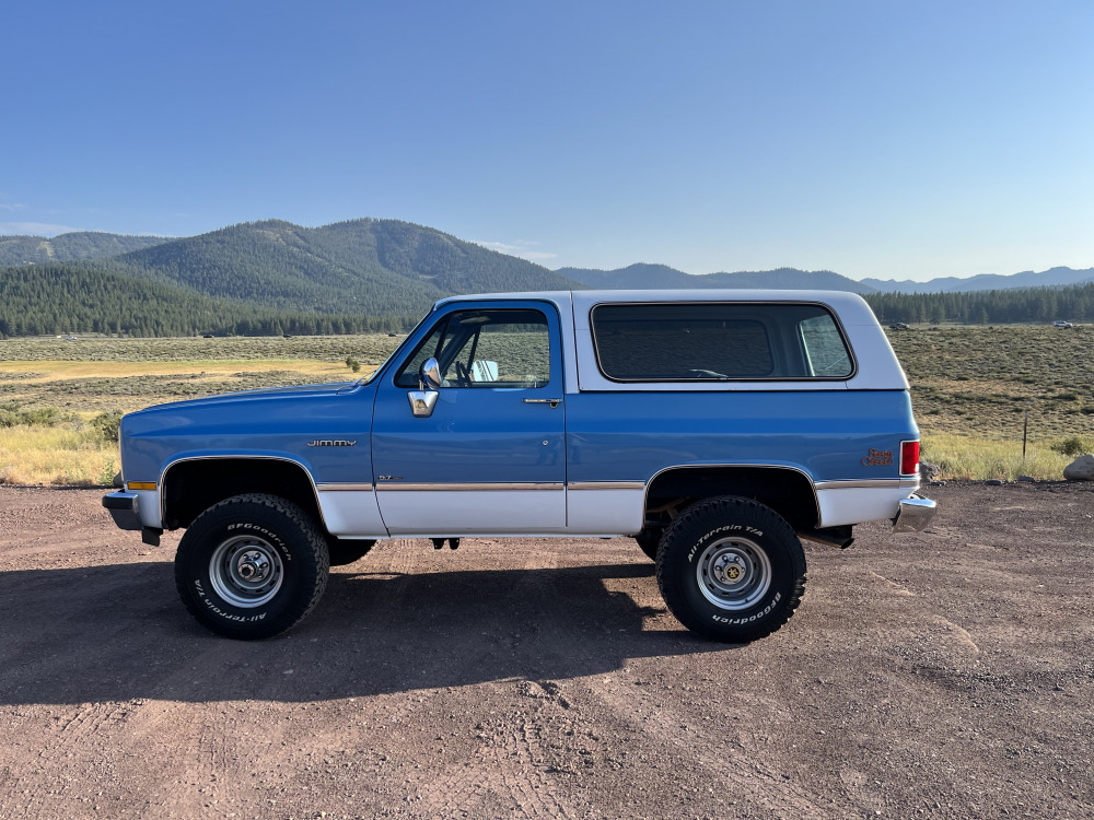 #515 - 1984 GMC Jimmy Sierra Classic | MAG Auctions