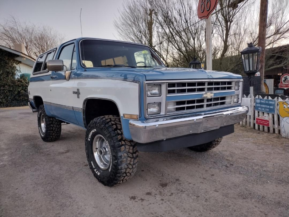 #319 - 1988 Chevrolet Blazer | MAG Auctions