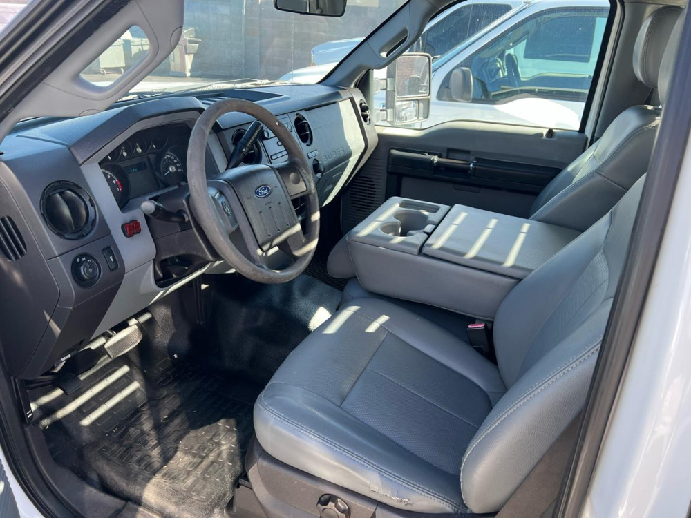 #110 - 2000 Chevrolet Tracker SUV | MAG Auctions