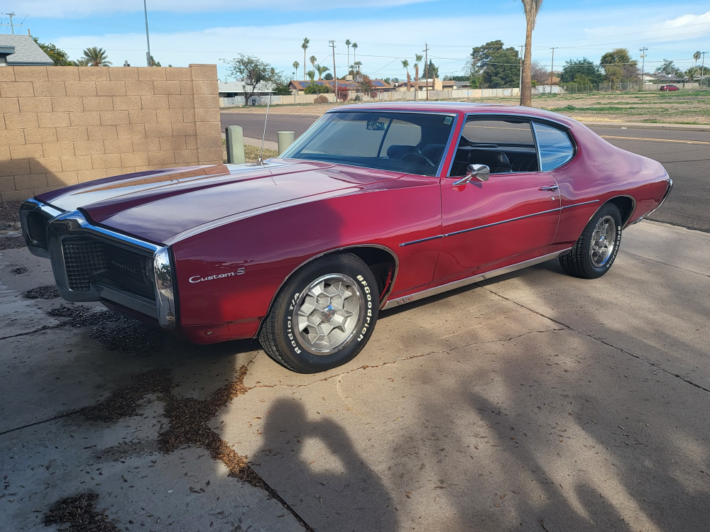 #238 - 1969 Pontiac Custom S | MAG Auctions