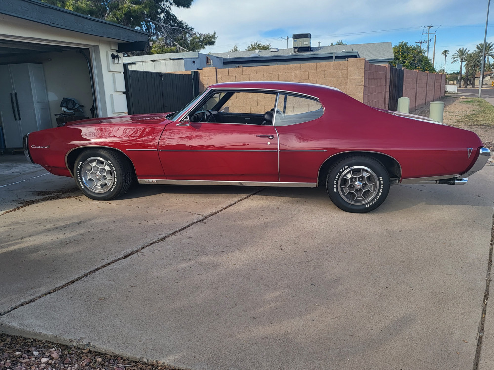 #238 - 1969 Pontiac Custom S | MAG Auctions