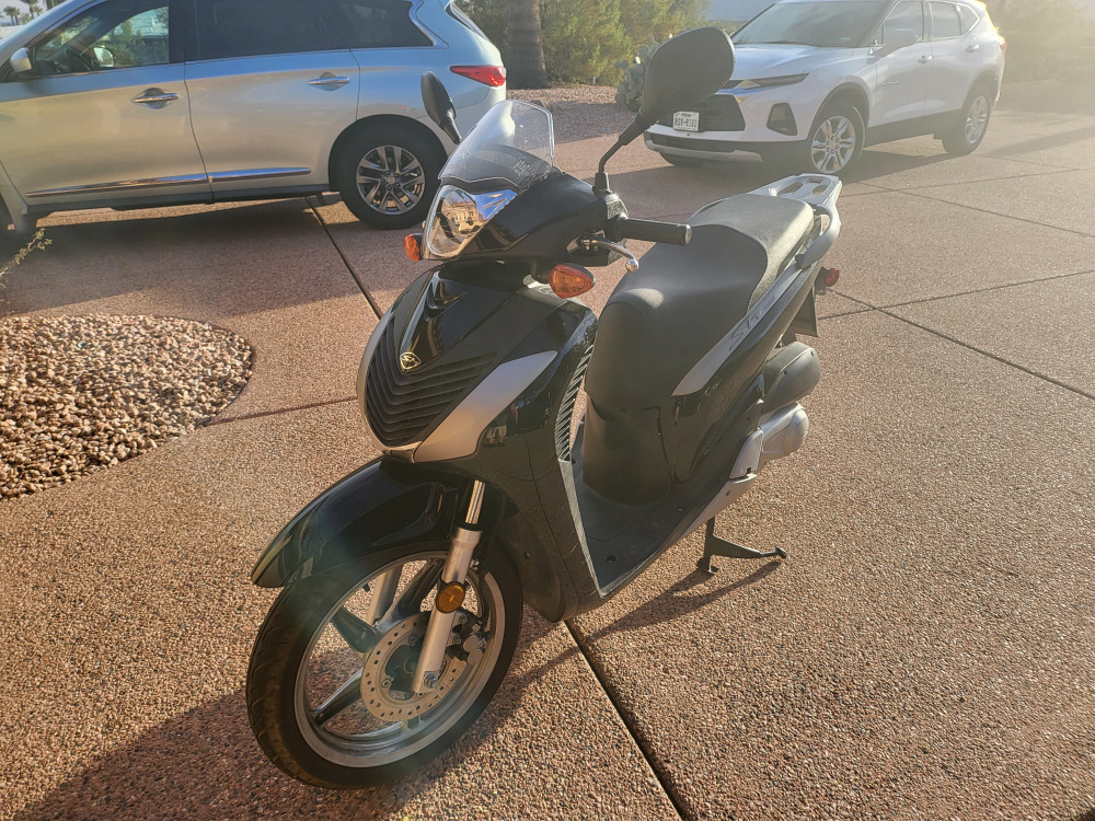 #S12N - 2010 Honda SH150i motor scooter | MAG Auctions