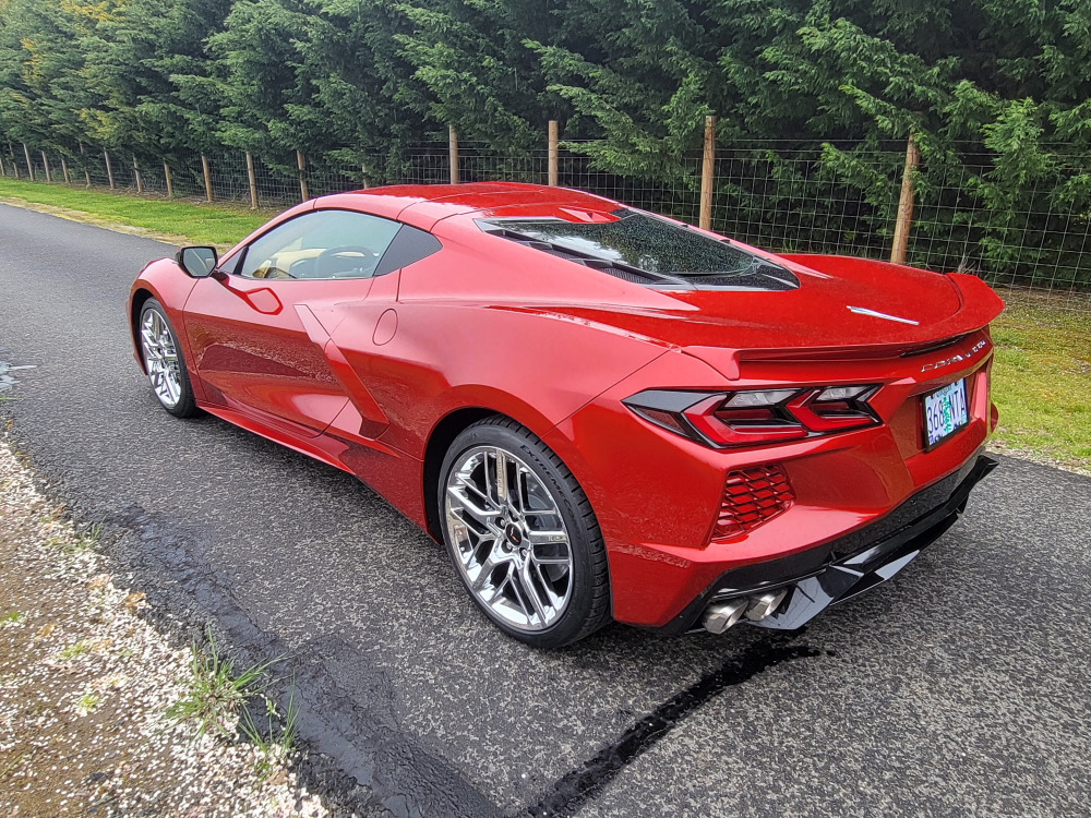 #393 - 2023 Chevrolet Corvette 3LT Coupe | MAG Auctions