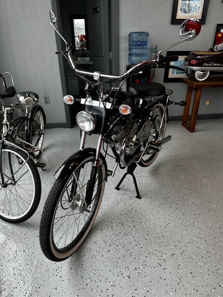 #M115 - Wizzer Bike with 3 miles showing. | MAG Auctions