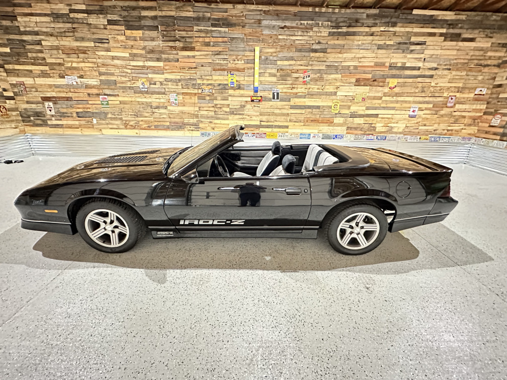 #116R - 1988 Chevrolet Camaro IROC Z28 | MAG Auctions