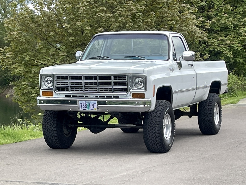#403 - 1973 Chevrolet K20 Pickup 4x4 | MAG Auctions