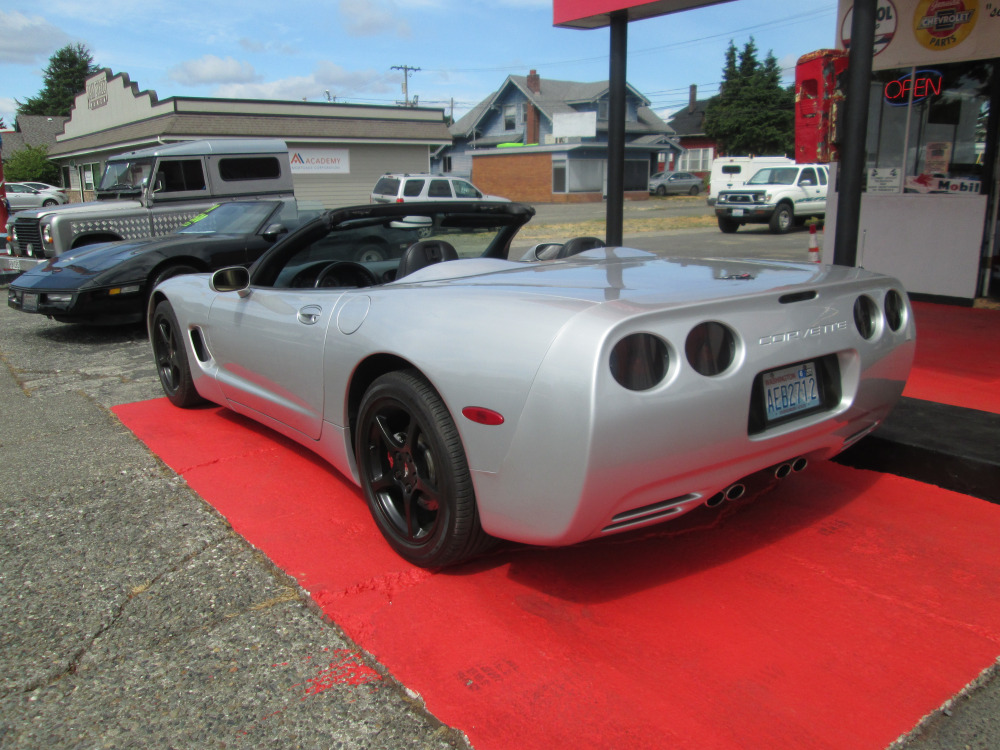 #143 - 2002 Chevrolet Corvette Convertible | MAG Auctions