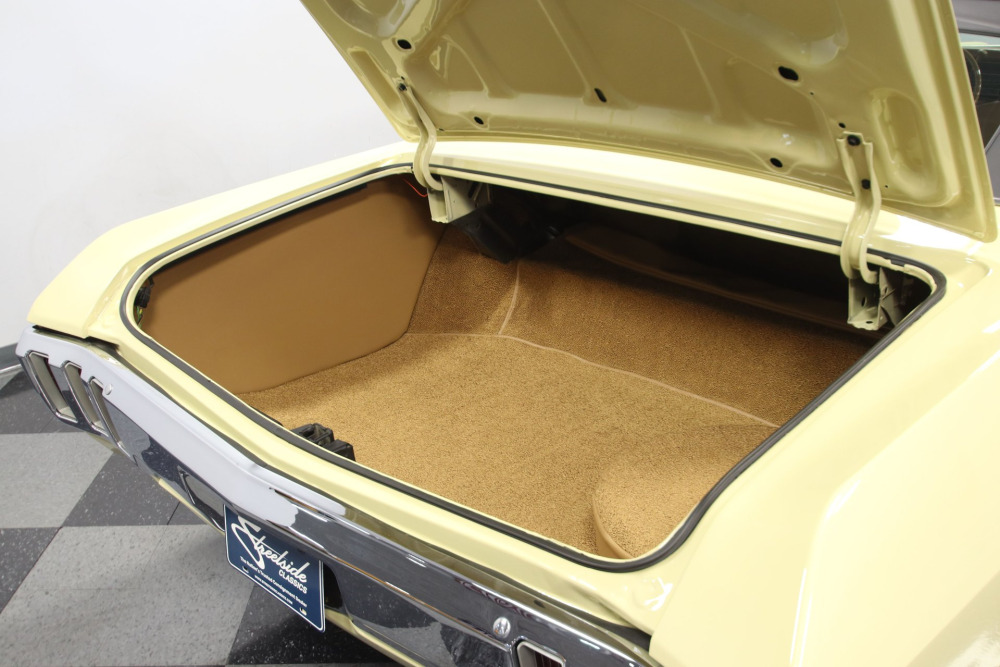 #617 - 1970 Chevrolet Impala convertible | MAG Auctions