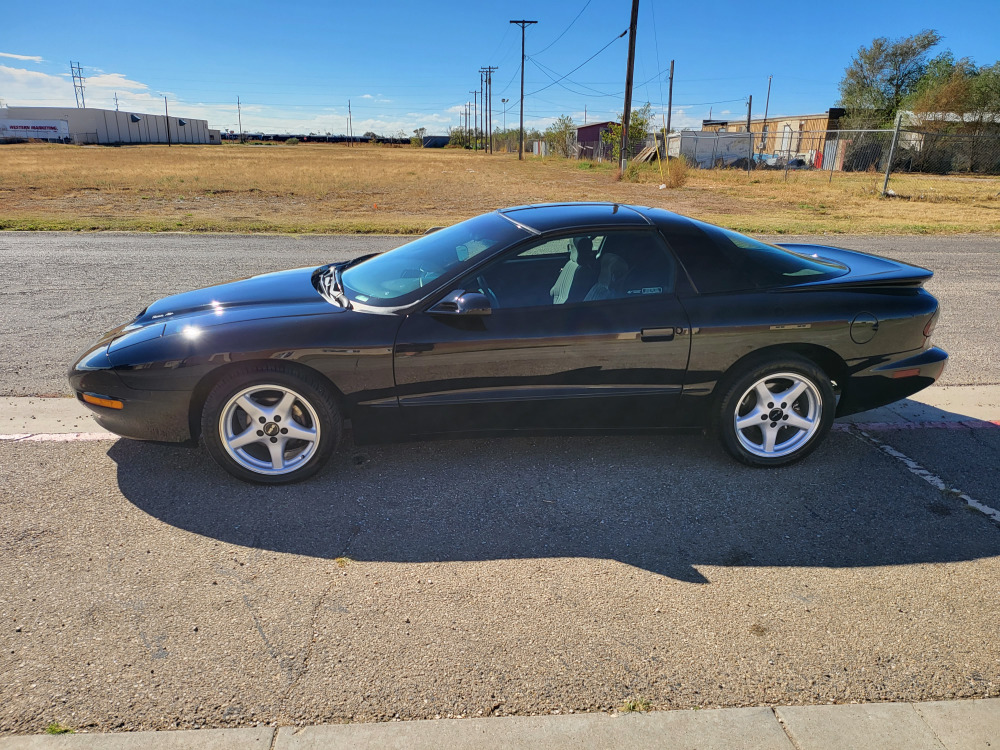 #349 - 1996 Pontiac Firebird Formula WS6 | MAG Auctions