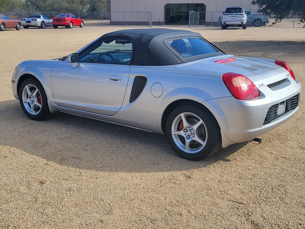 #336 - 2001 Toyota MR2 Spyder | MAG Auctions