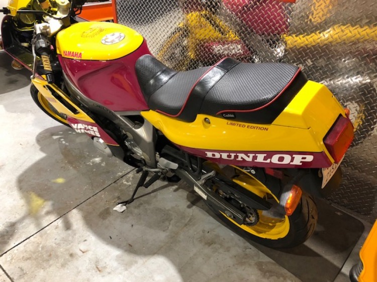 #125 - 1992 Yamaha FZR 600 Factory Race Replica | MAG Auctions