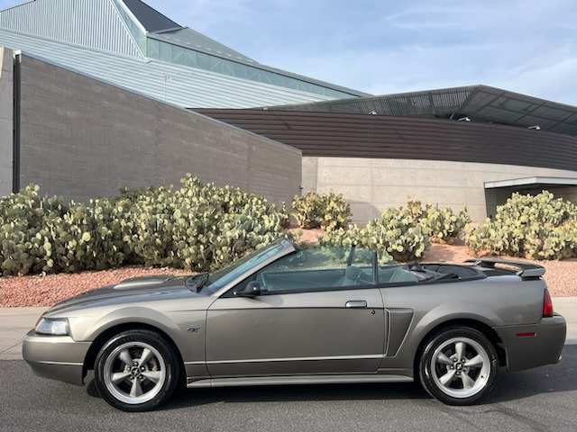 #130 - 2001 Ford Mustang GT Convertible | MAG Auctions