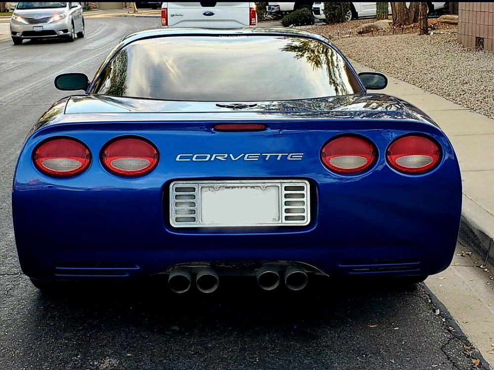 #206 - 2002 Chevrolet Corvette | MAG Auctions