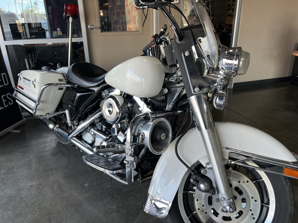 #109 - 1983 Harley Davidson FLHTP Electra Glide Police Bike | MAG Auctions