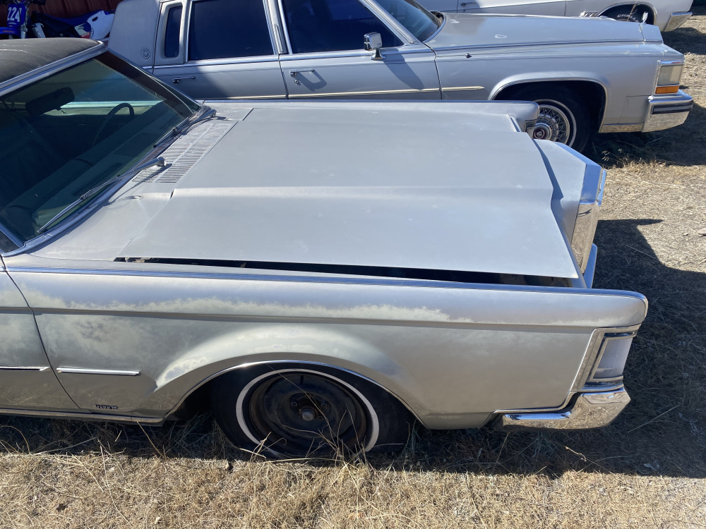 #254 - Project Opportunity--1969 Lincoln Mark III-silver | MAG Auctions