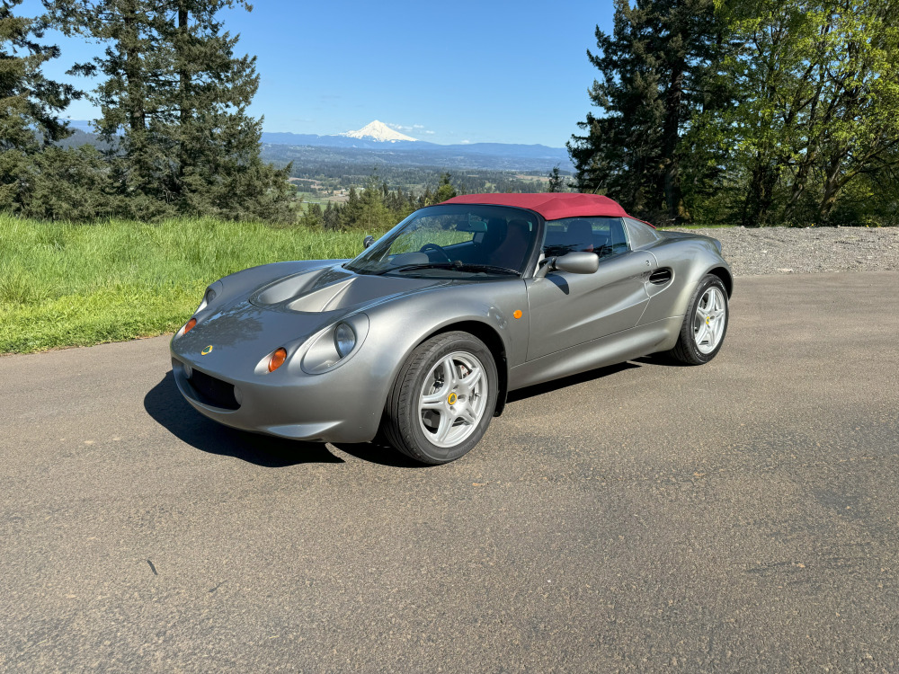 #265 - 2003 Lotus Elise Convertible | MAG Auctions