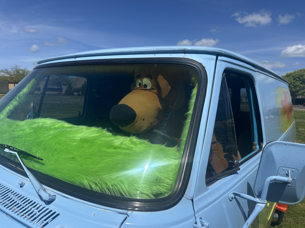 #272 - 1978 Chevrolet G10 Scooby Doo Mystery Machine | MAG Auctions