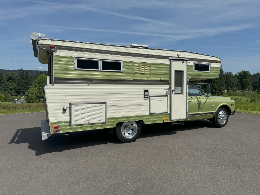 #418 - 1972 Chevrolet C30 Camper | MAG Auctions
