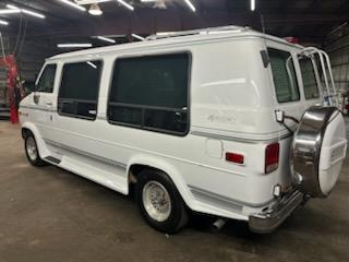 #342 - 1994 GMC 2500 Vandura Regency Conversion Van | MAG Auctions