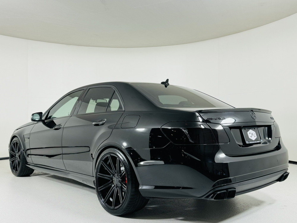 #369 - 2013 Mercedes-Benz E 63 AMG | MAG Auctions