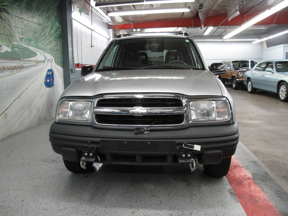 #154 - 2003 Chevrolet Custom TRACKER SUV | MAG Auctions
