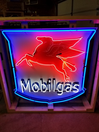 #Z254 - Custom Mobil Gas Neon Sign 4' | MAG Auctions