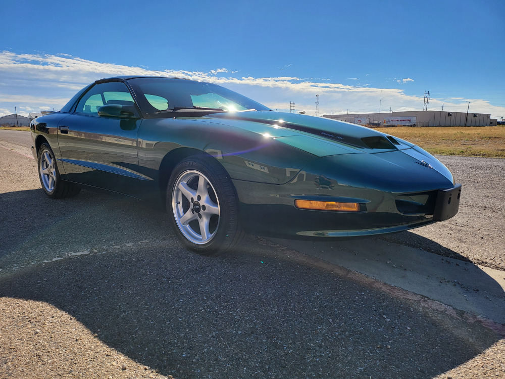 #346 - 1996 Pontiac Firebird Formula WS6 | MAG Auctions