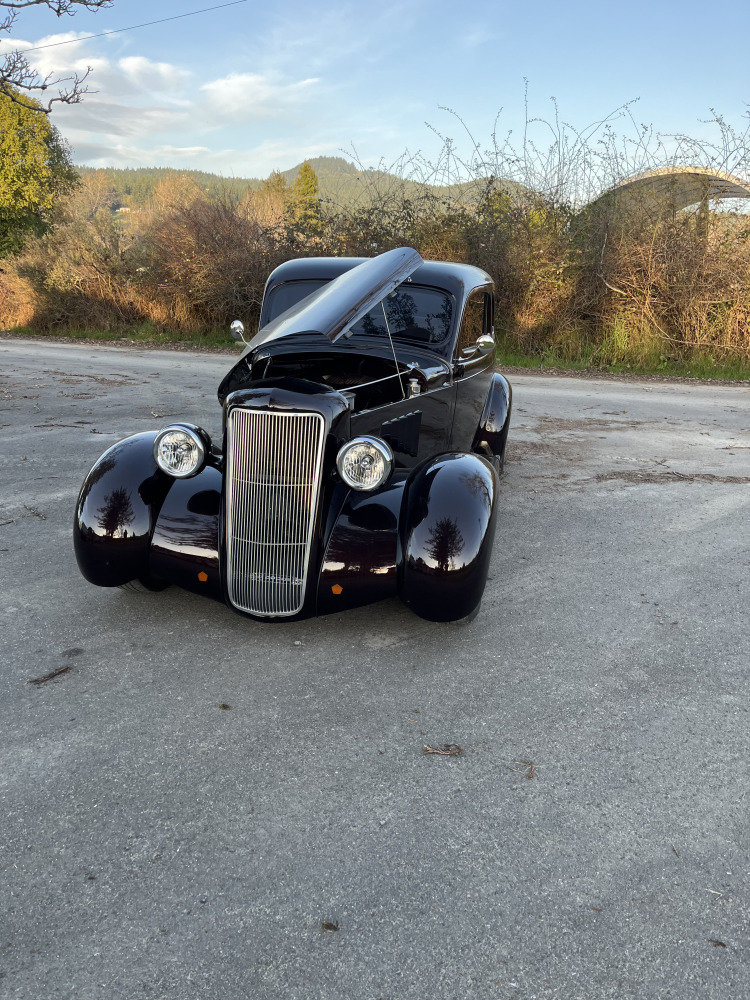 #599 - 1935 Dodge Custom Street Rod | MAG Auctions