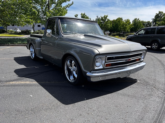 #423R - 1967 Chevrolet C10 Stepside Restomod | MAG Auctions