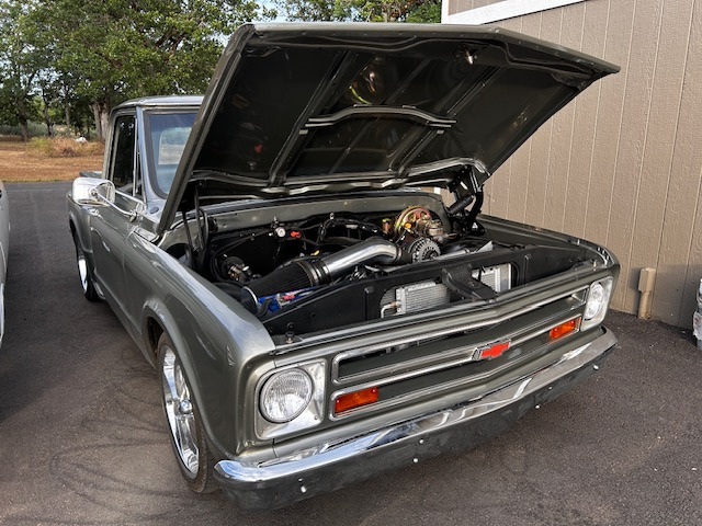 #423R - 1967 Chevrolet C10 Stepside Restomod | MAG Auctions