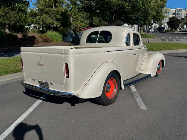 #567 - 1938 Ford UTE Custom Street Rod | MAG Auctions