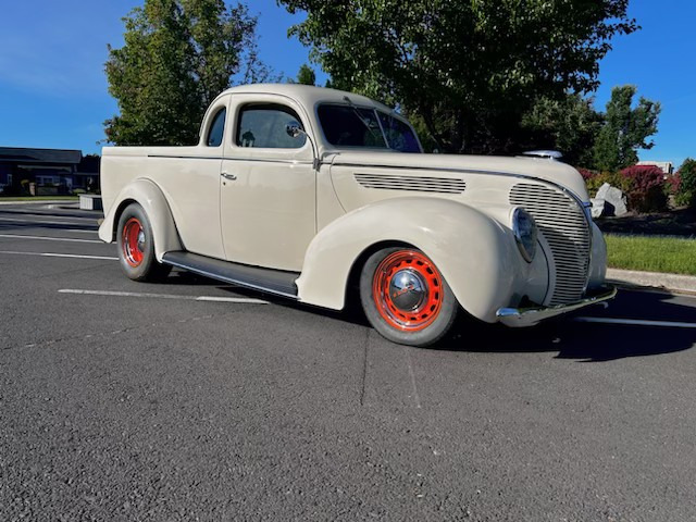 #567 - 1938 Ford UTE Custom Street Rod | MAG Auctions
