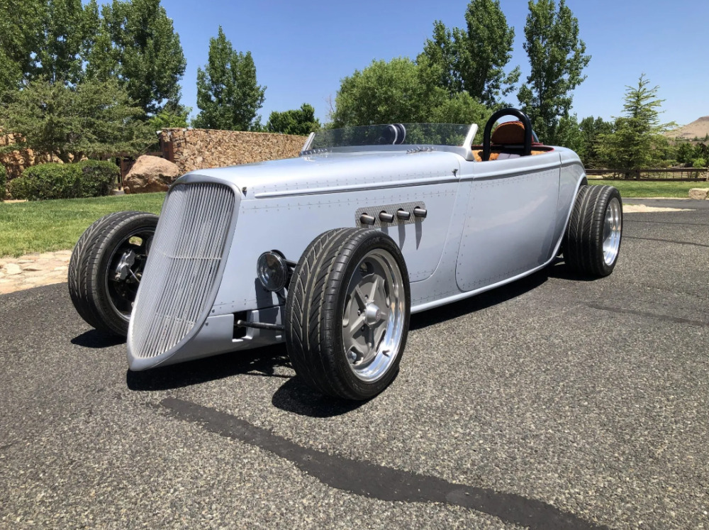 #F230 - 1933 Ford Roadster | MAG Auctions