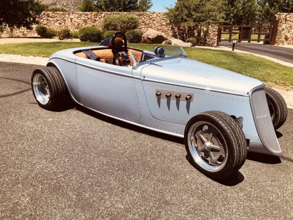 #F230 - 1933 Ford Roadster | MAG Auctions
