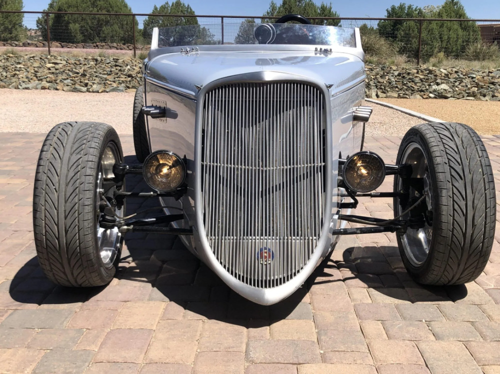 #F230 - 1933 Ford Roadster | MAG Auctions