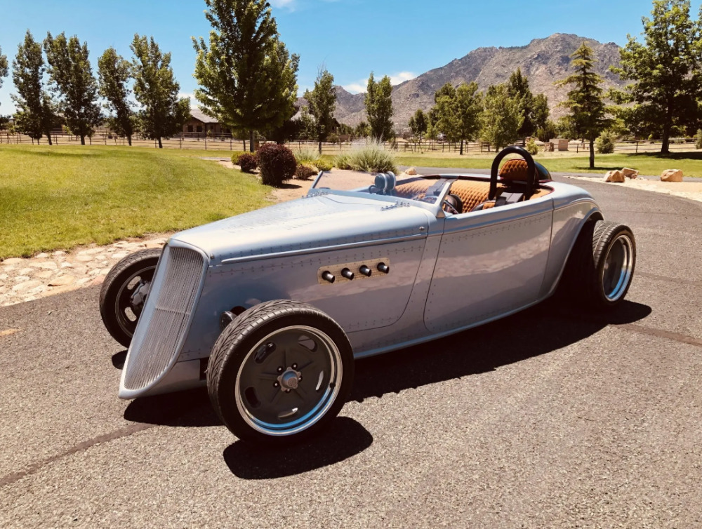 #F230 - 1933 Ford Roadster | MAG Auctions