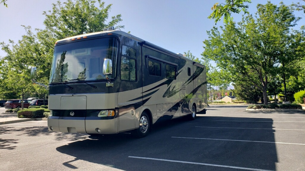 #634 - 2006 Monaco 38PDQ Knight Motorhome | MAG Auctions